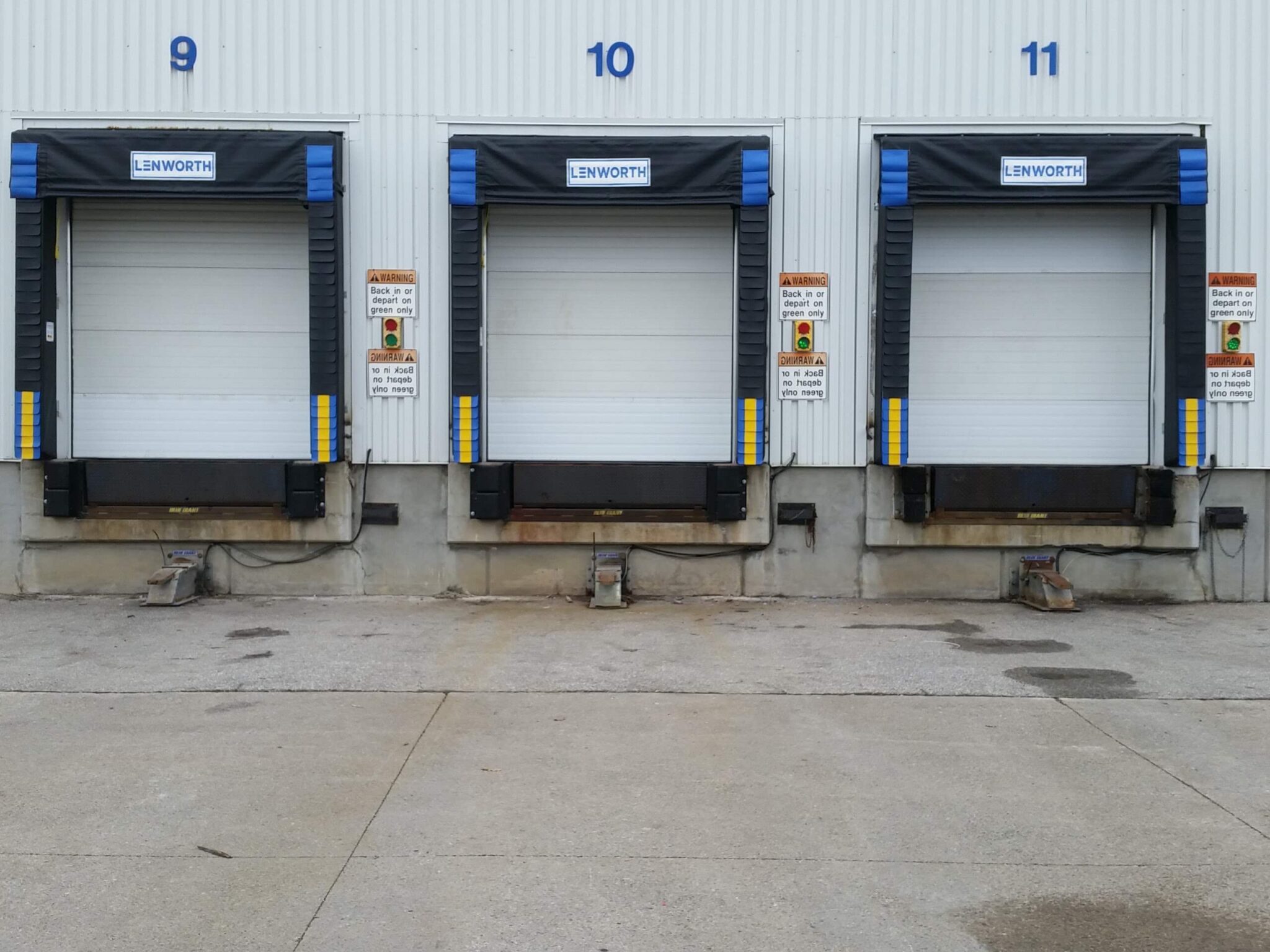 Loading Dock Seals | Lenworth